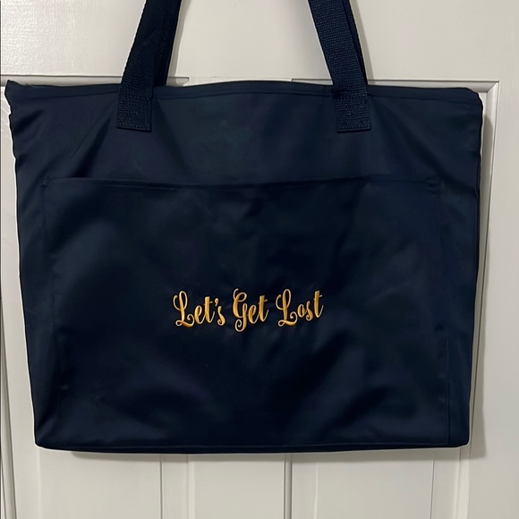 thirty-one | Other | Thirtyone Fold N Fun Mat And Tote | Poshmark